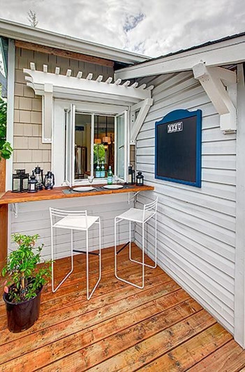 √ 6 Ide Desain Mini Bar Modern Sederhana dan Minimalis di Rumah