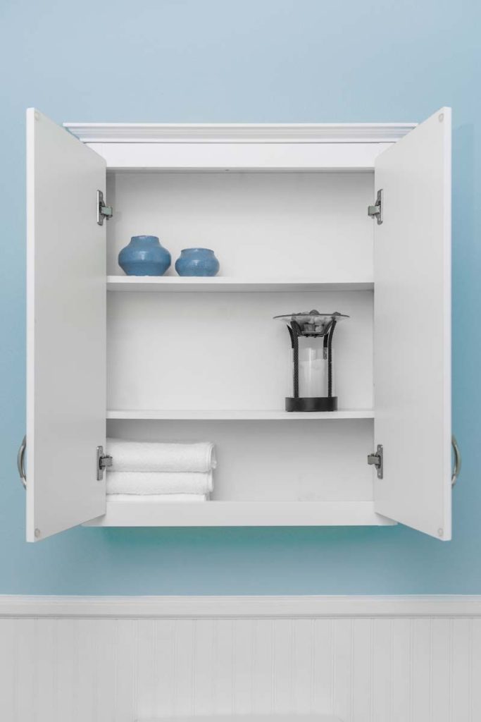 √ 7 Inspirasi Desain Rak Kamar Mandi Minimalis Modern Terbaik